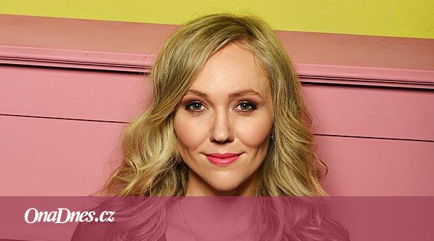 Dádu obdivuju, ale moje show je úplně někde jinde, říká zpěvačka Kája ...