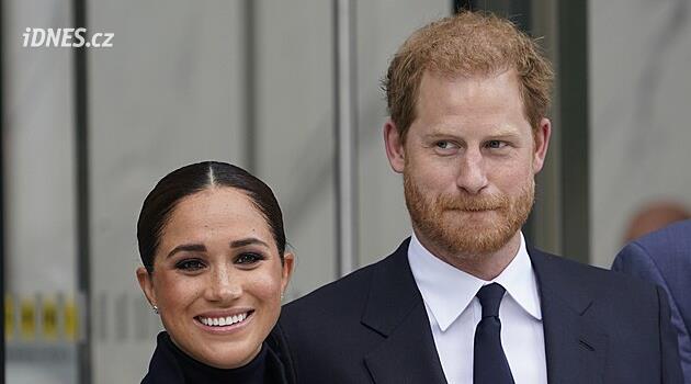 Princ Harry urovnal spor s vydavatelem bulvárního listu The Sun - iDNES.cz