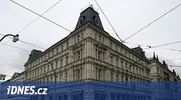 Na učitele si kvůli přednášce o antisemitismu stěžovali studenti - iDNES.cz
