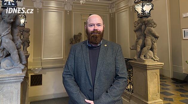George Hays: Život v Česku je super a pro rodinu jakbysmet - iDNES.cz