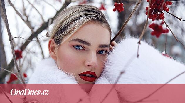 Trendy kabáty a bundy pro mladé ženy: Zimní móda 2025/2026 - iDNES.cz