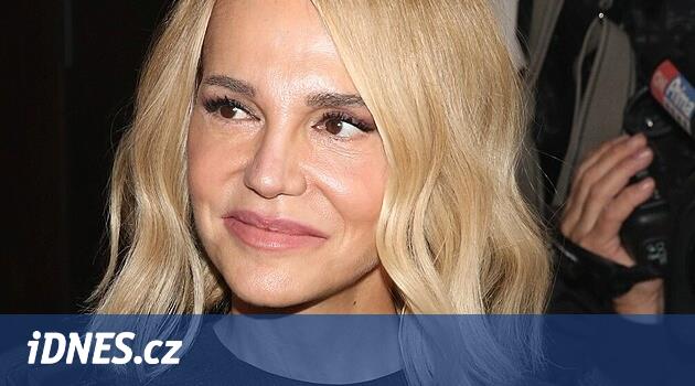 Dara Rolins po roce o liftingu: Někde to stále táhne - iDNES.cz