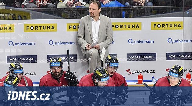 Že jsem arogantní? Kouč Sparty se pustil do sudího. Po faulu, co Třinec ...