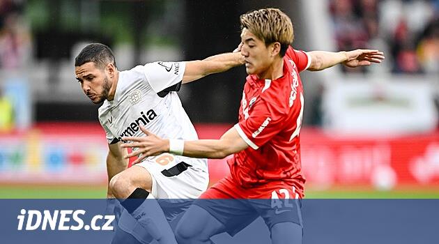 Fotbalisté Bayernu Mnichov slaví 34. německý titul - iDNES.cz