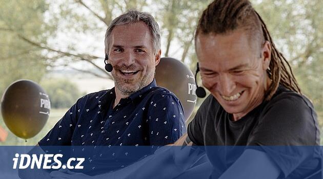 Z Dozimetru vytěží Piráti, míní politologové. SPOLU to neuškodí - iDNES.cz