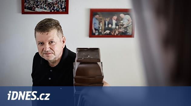 Volby do Sněmovny 2025: Schengen je děravý jako cedník, říká lídr SPD ...