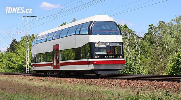 Patrový motorák DB Baureihe 670 zklamal - iDNES.cz