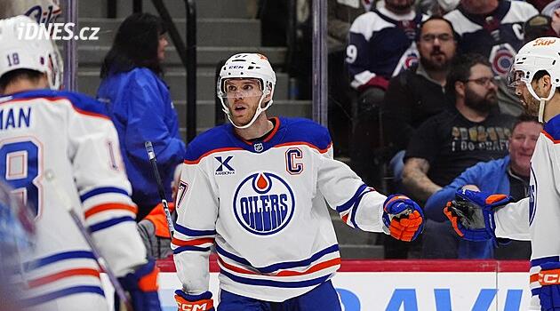 McDavid získal popáté Cenu Teda Lindsayho a vyrovnal se Gretzkému ...