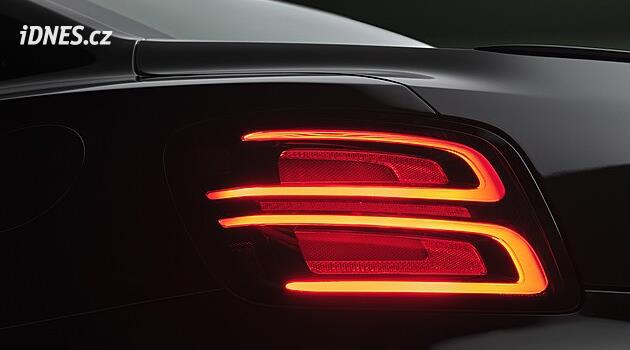 Bentley Flying Spur S: S faceliftem dostal hybrid víc koní - iDNES.cz